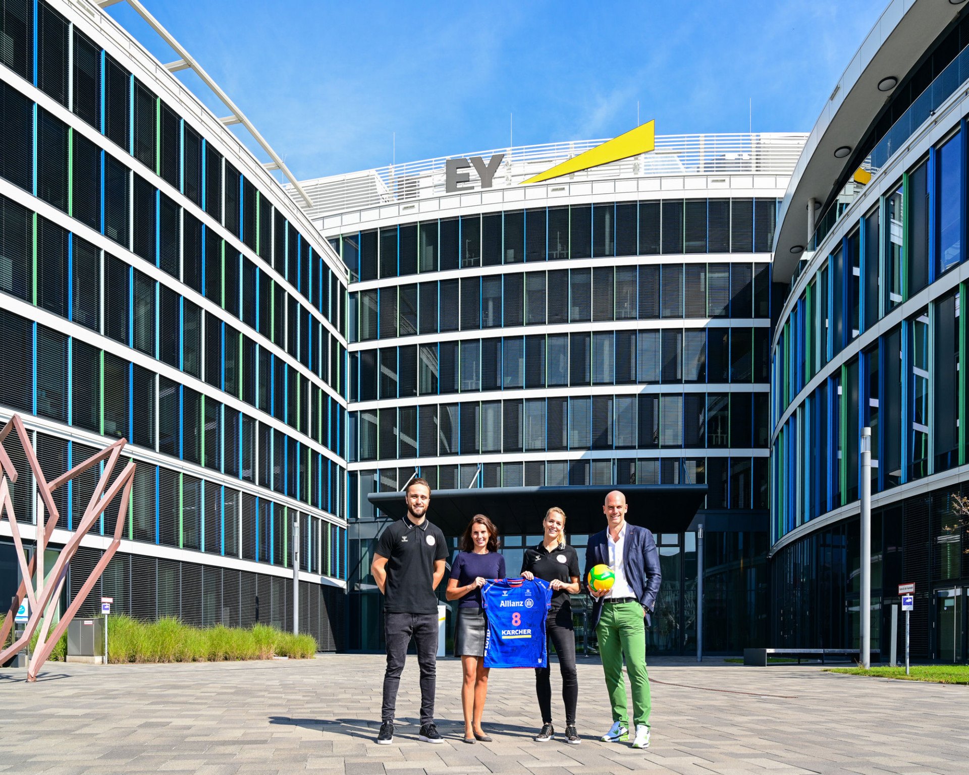 Neue Partnerschaft mit EY - Allianz MTV Stuttgart